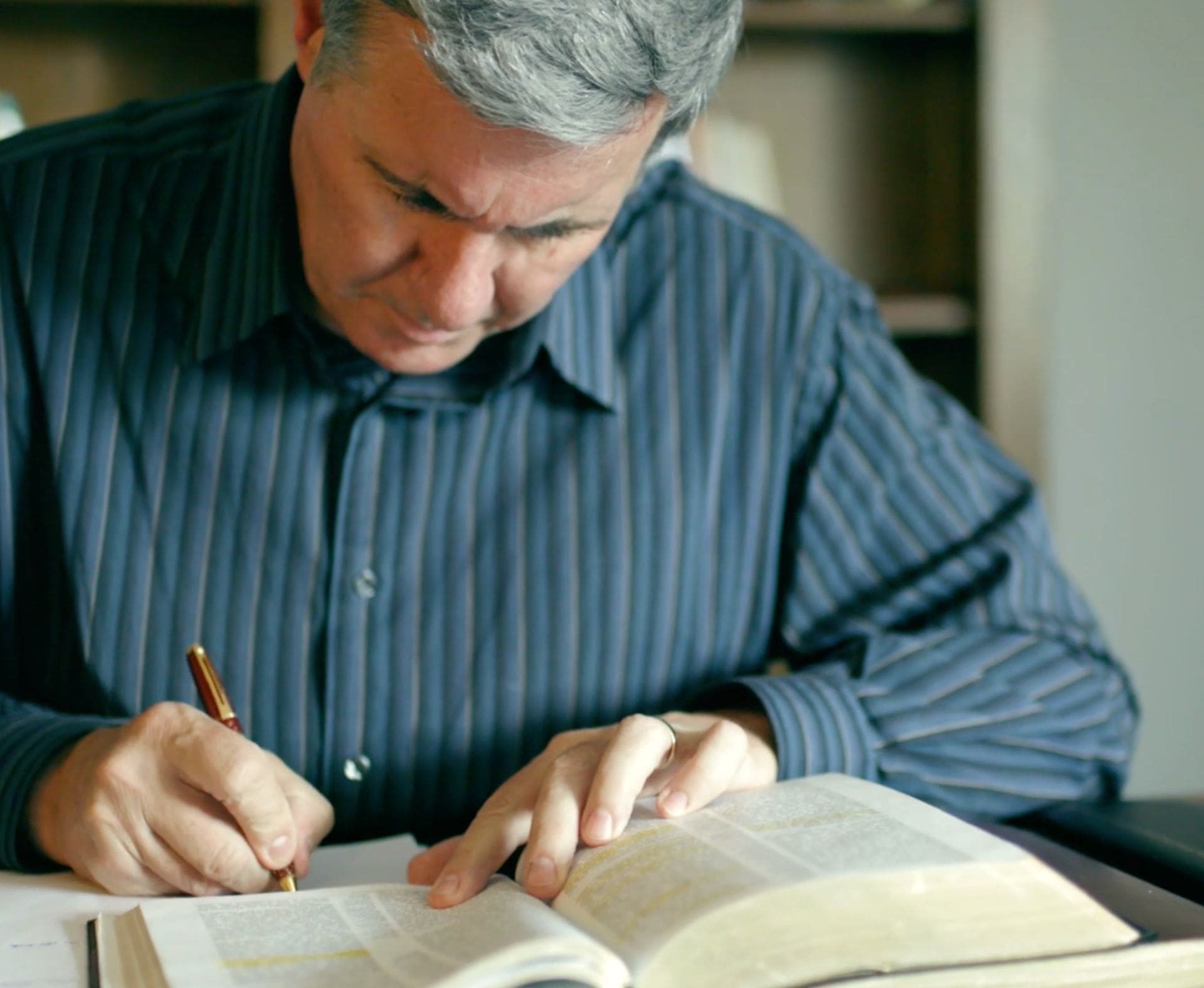 Sobre nosotros - Abre la Biblia